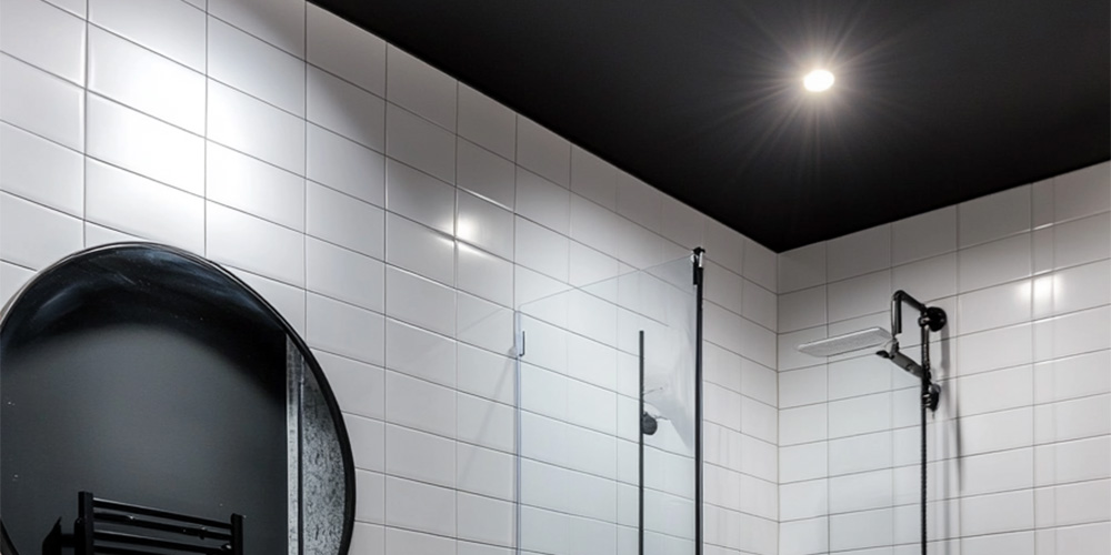 Spottar och downlights till badrummet | Ljuskoncept